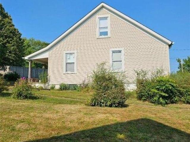 house with 2 bedroom, Beaver Falls PA DS103626449