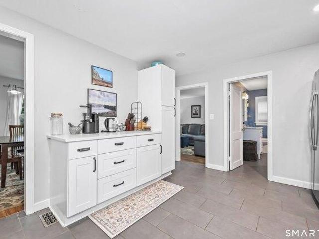 house with 2 bedroom, Beacon Falls CT ES104791452
