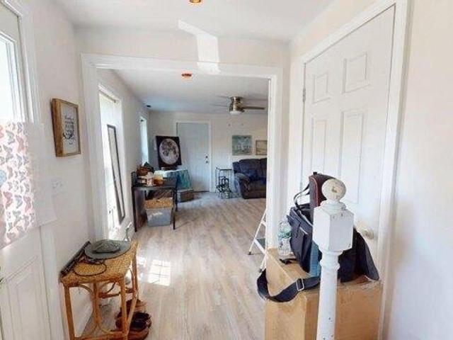 house with 2 bedroom, Bedford NH ES104043471