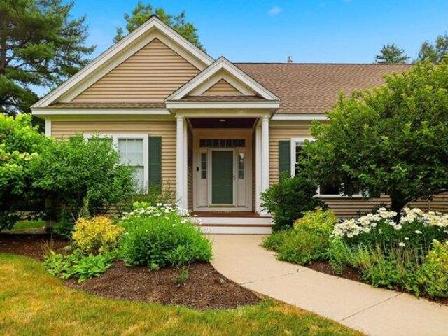 house with 2 bedroom, Bedford NH ES105156974
