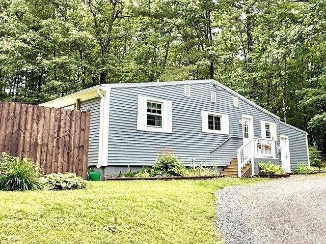 house with 2 bedroom, Belchertown MA DS103851645