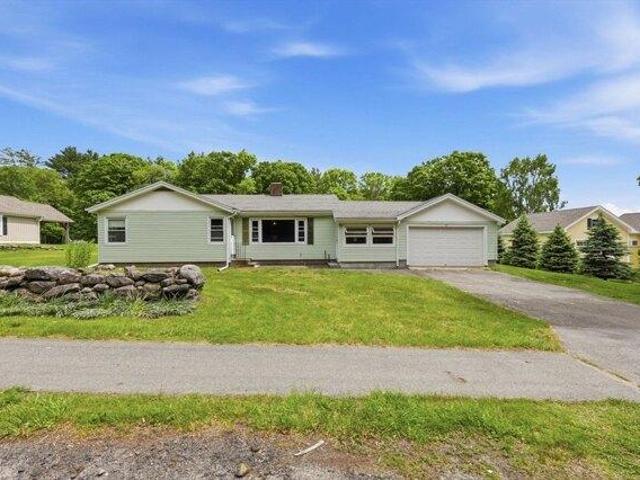 house with 2 bedroom, Belchertown MA DS104329095