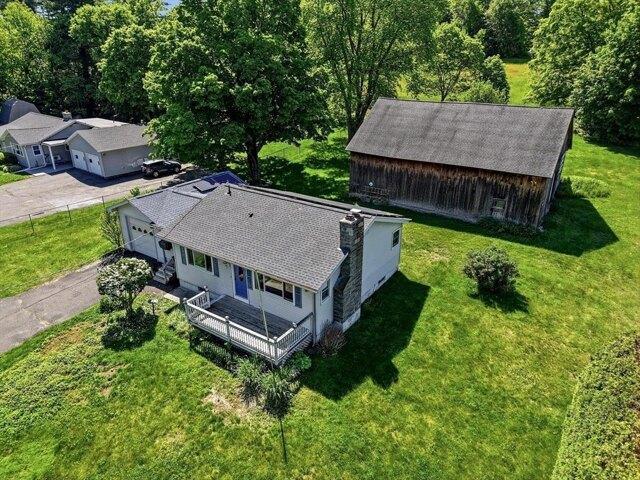 house with 2 bedroom, Belchertown MA ES103500396
