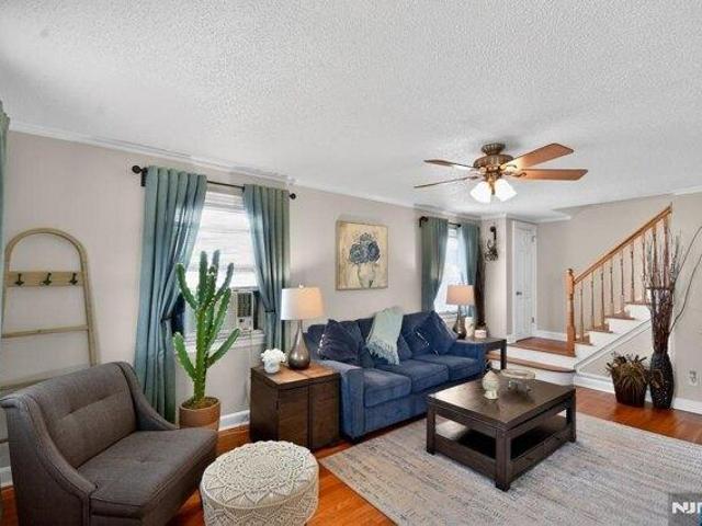 house with 2 bedroom, Belleville NJ ES104329845
