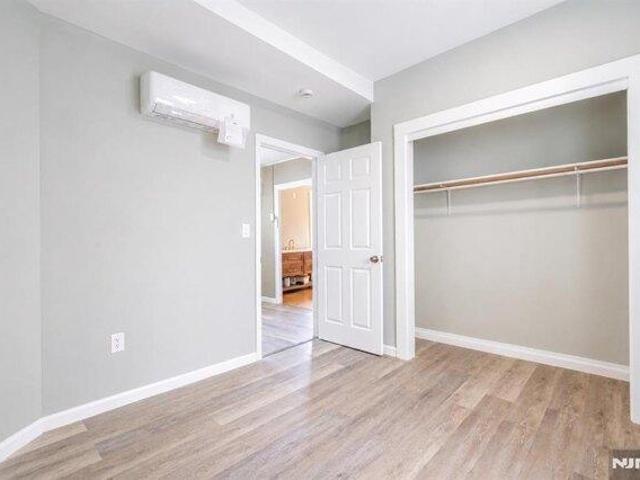 house with 2 bedroom, Belleville NJ ES104445186