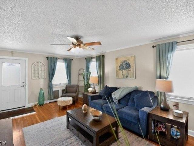 house with 2 bedroom, Belleville NJ ES105141136