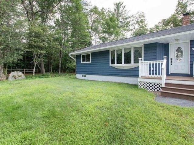 house with 2 bedroom, Berlin NH DS103435356
