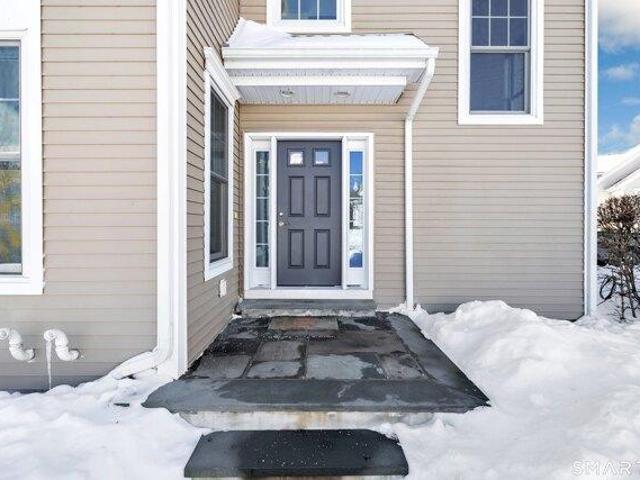 house with 2 bedroom, Bethel CT ES105192917