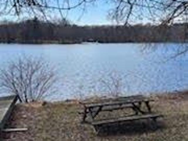 house with 2 bedroom, Bethlehem CT DLS102284506