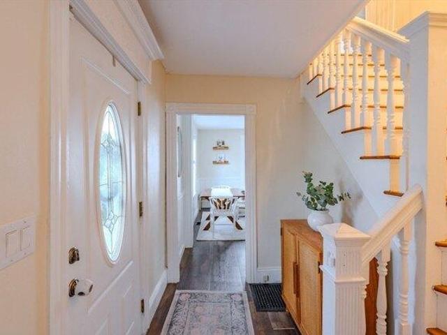 house with 2 bedroom, Beverly MA DLS103033509