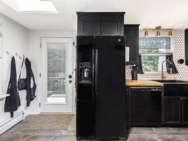 house with 2 bedroom, Beverly MA DS103222601