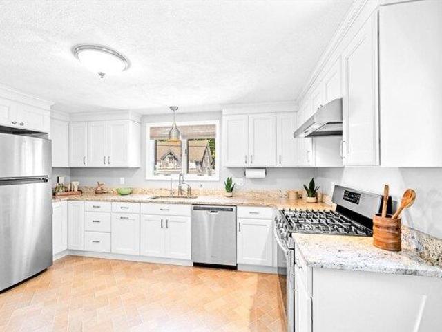 house with 2 bedroom, Beverly MA DS103928733