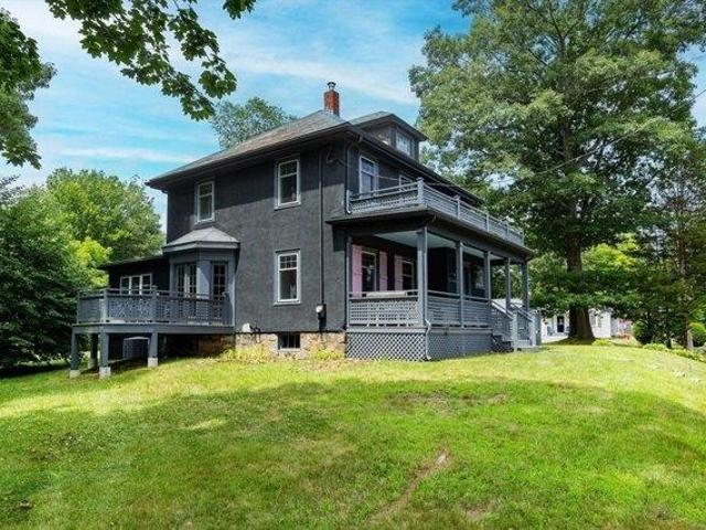 house with 2 bedroom, Beverly MA ES105126140