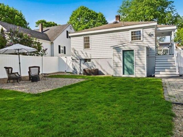 house with 2 bedroom, Beverly MA ES102961806