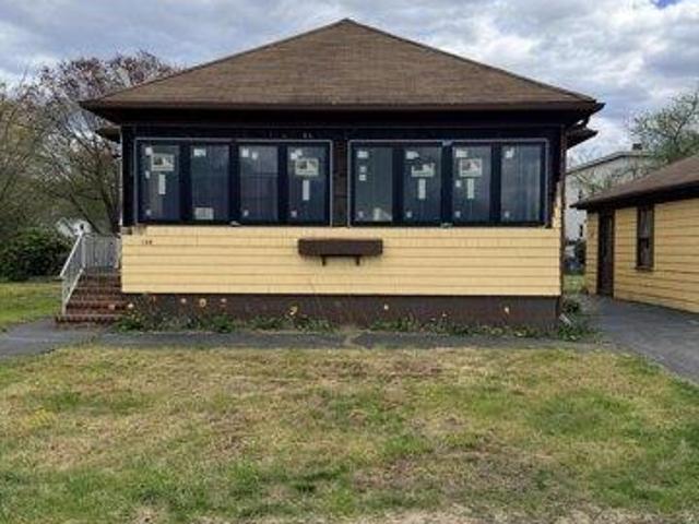 house with 2 bedroom, Biddeford ME DLS102595100