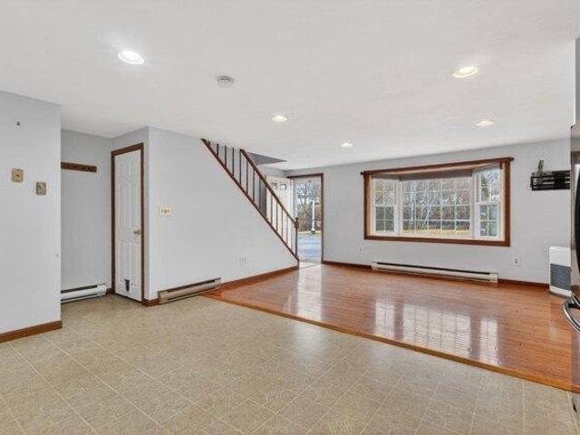 house with 2 bedroom, Biddeford ME ES103250658