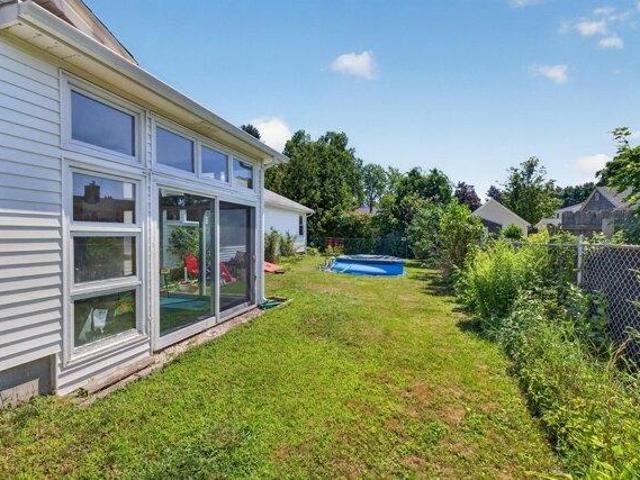 house with 2 bedroom, Biddeford ME ES105093969