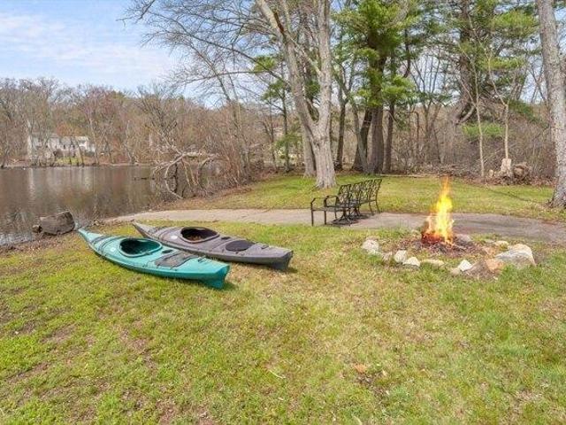 house with 2 bedroom, Billerica MA DLS102801360