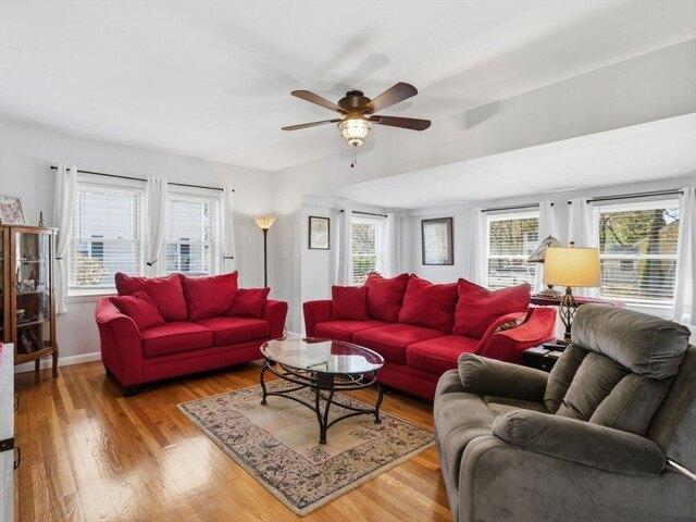 house with 2 bedroom, Billerica MA ES103435820