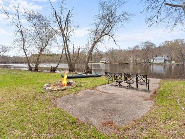 house with 2 bedroom, Billerica MA ES103496314