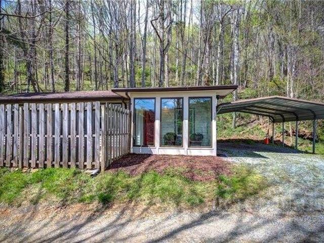 house with 2 bedroom, Boone NC ES104901732