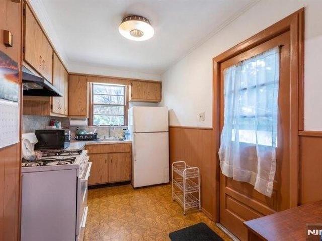 house with 2 bedroom, Bogota NJ ES104233742
