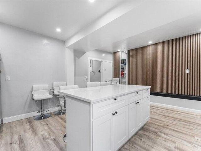 house with 2 bedroom, Boston MA DLS102089885