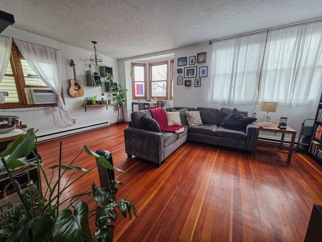 house with 2 bedroom, Boston MA DLS103073734