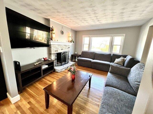 house with 2 bedroom, Boston MA DS102727165