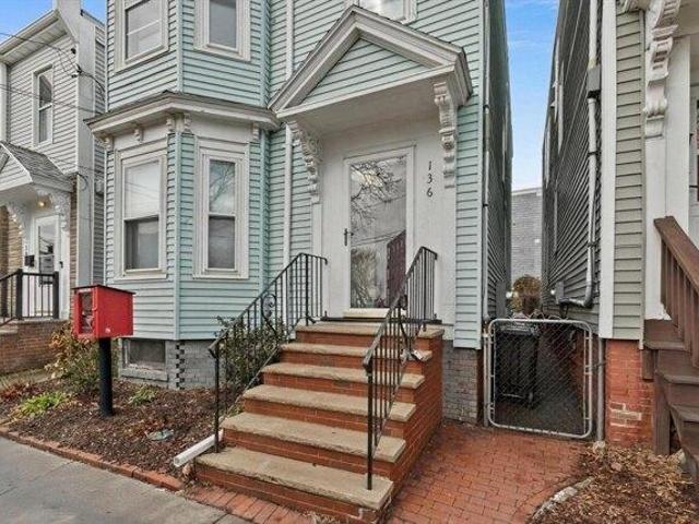 house with 2 bedroom, Boston MA ES102826664