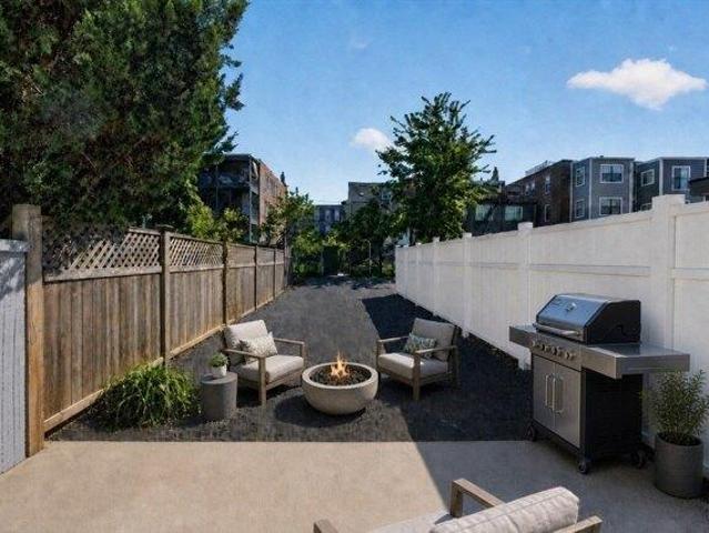 house with 2 bedroom, Boston MA ES103966449