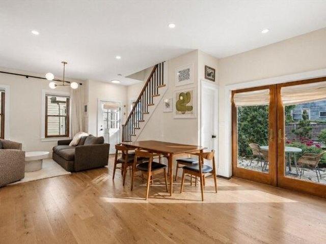 house with 2 bedroom, Boston MA ES103075105