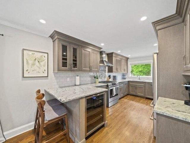 house with 2 bedroom, Boston MA ES104007470