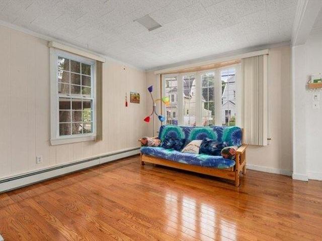 house with 2 bedroom, Boston MA ES104009415