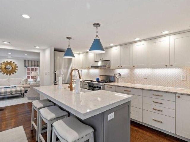 house with 2 bedroom, Boston MA ES105105091