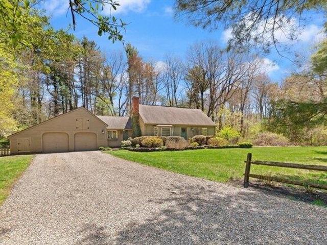 house with 2 bedroom, Boxford MA DLS102822676