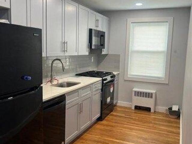 house with 2 bedroom, Bloomfield NJ ES104848503