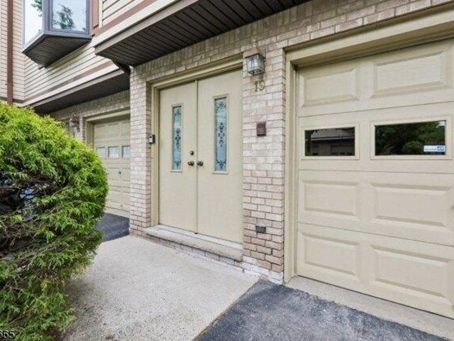 house with 2 bedroom, Bloomfield NJ ES103125117