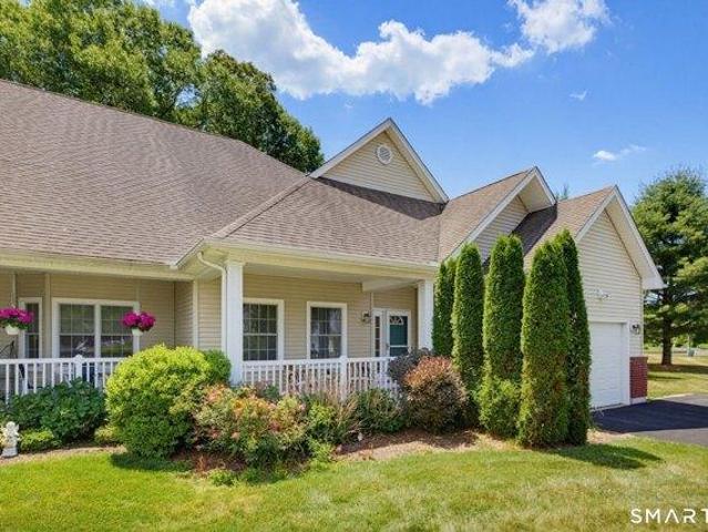 house with 2 bedroom, Bloomfield CT DS103929337
