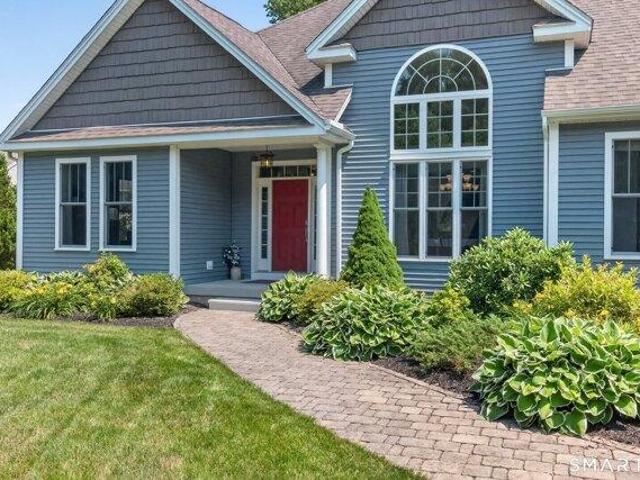 house with 2 bedroom, Bloomfield CT ES104265844