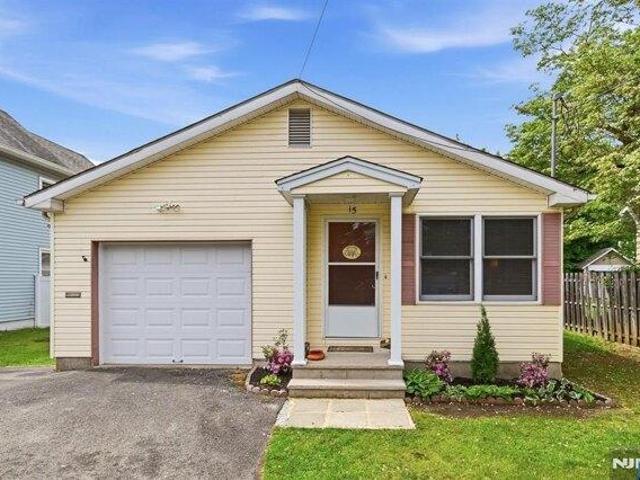 house with 2 bedroom, Bloomingdale NJ ES104836111