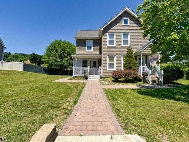 house with 2 bedroom, Bloomingdale NJ ES104848299