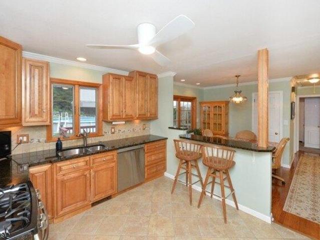 house with 2 bedroom, Bloomingdale NJ ES104852807