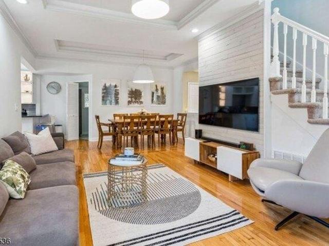 house with 2 bedroom, Bloomingdale NJ ES105256144