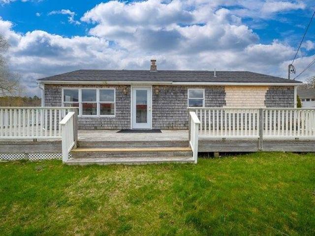 house with 2 bedroom, Blue Hill ME ES105113963