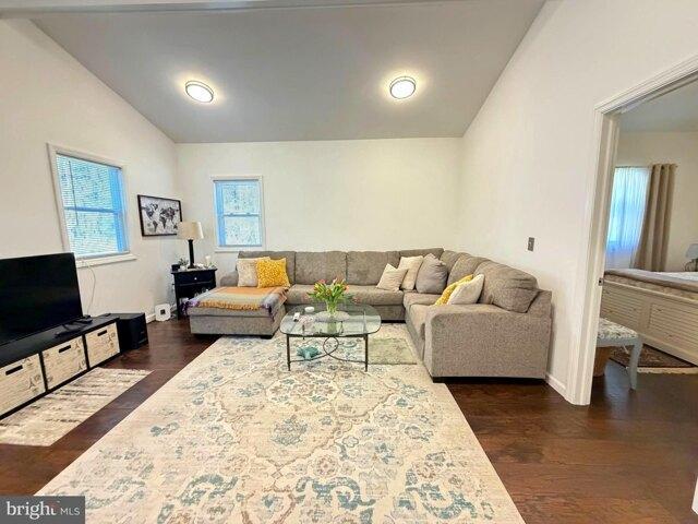 house with 2 bedroom, Browns Mills NJ DS102256945