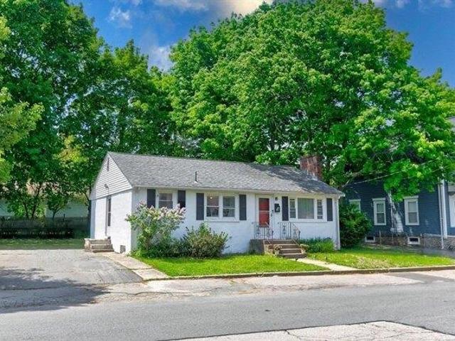 house with 2 bedroom, Brockton MA DLS102670673