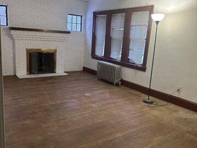 house with 2 bedroom, Brockton MA DS102480107