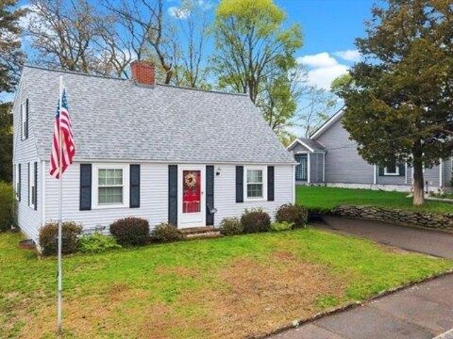 house with 2 bedroom, Brockton MA DS102860408