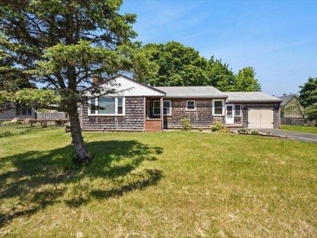 house with 2 bedroom, Brockton MA DS104075330